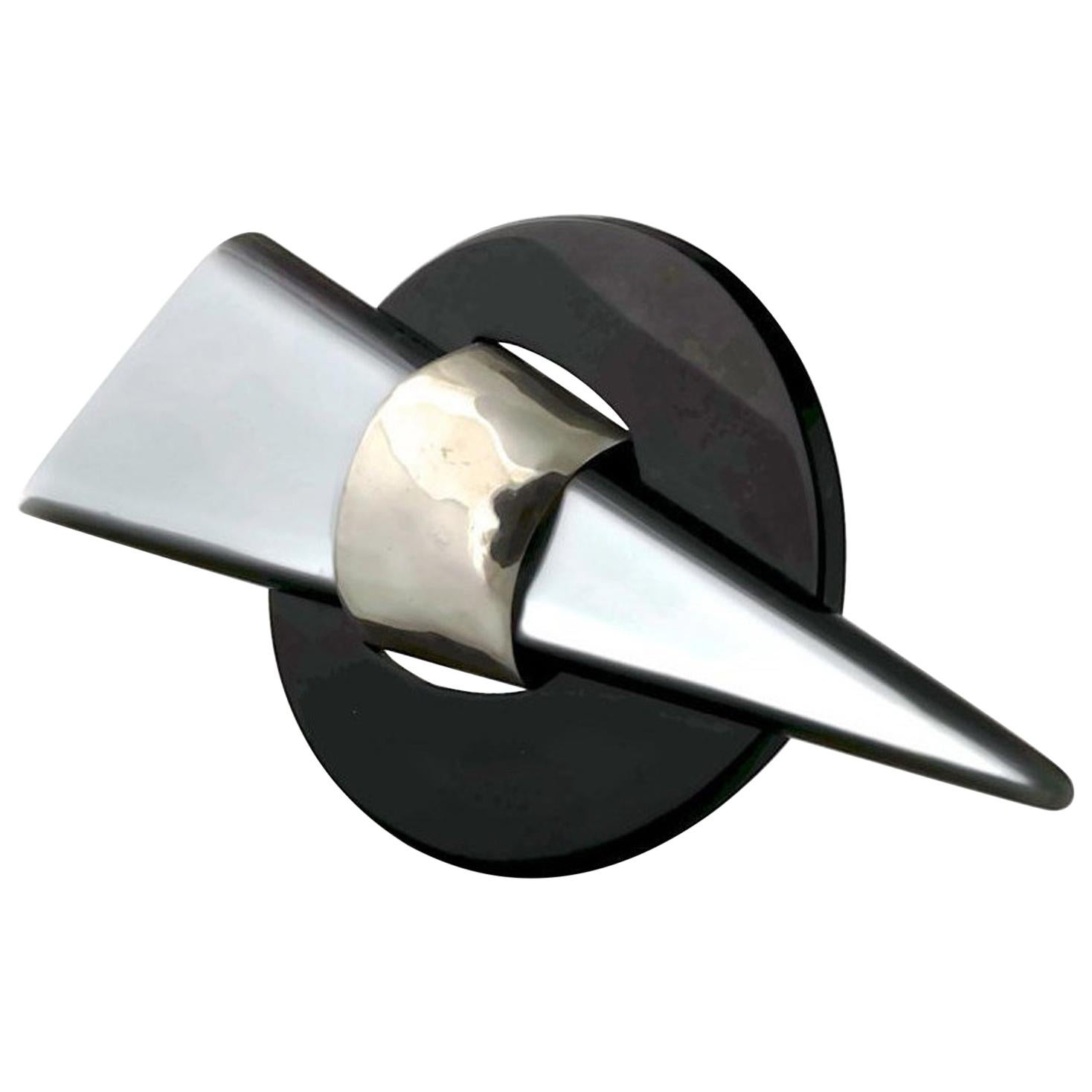 Fabrice Paris Art Deco influenced coral and back resin gold metal For ...