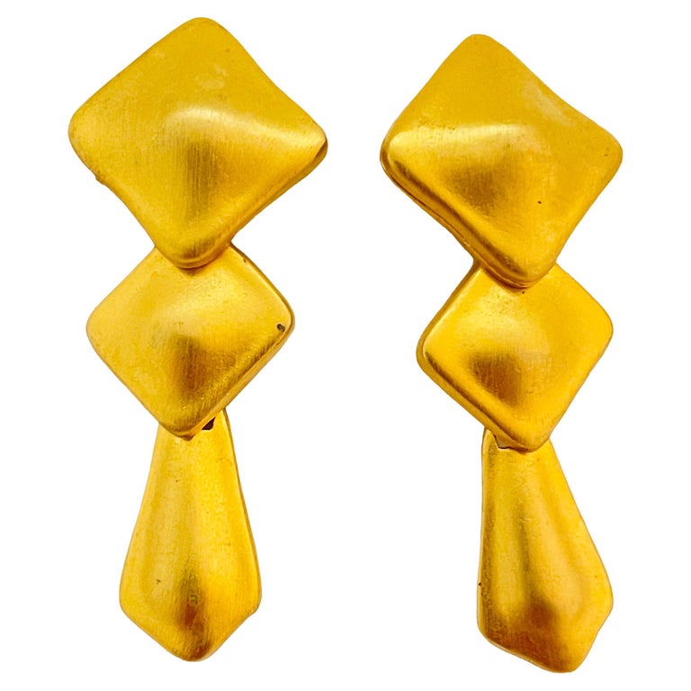 Vintage matte gold modernist designer runway pierced earrings For Sale ...