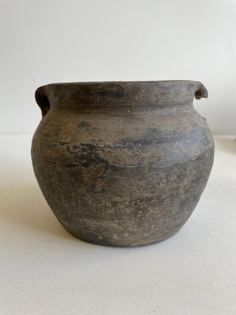 Vintage Matte Oil Pottery Decorative Pot For Sale at 1stDibs