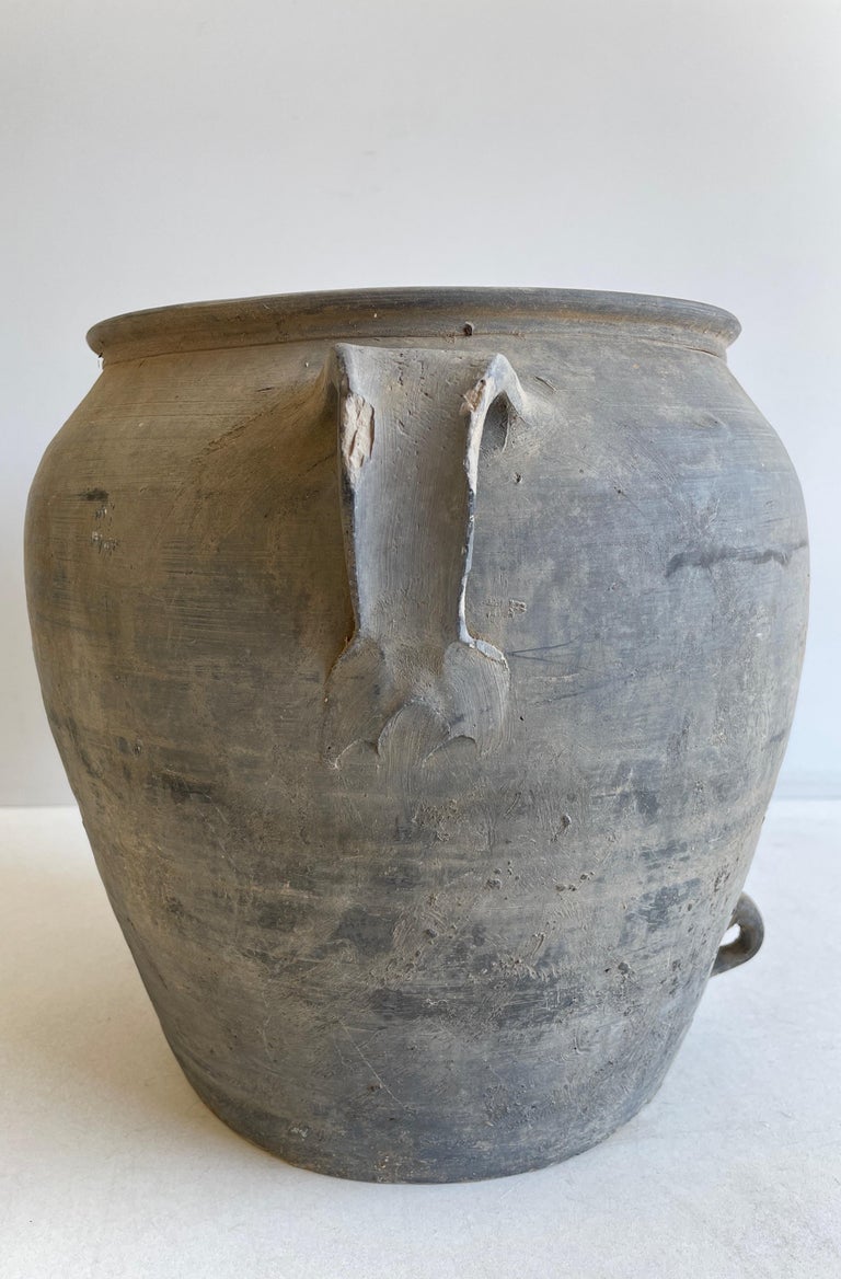 Vintage Matte Oil Pottery Decorative Pot at 1stDibs