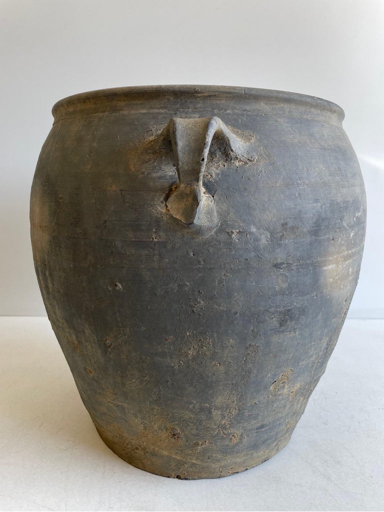 Vintage Matte Oil Pottery Decorative Pot at 1stDibs
