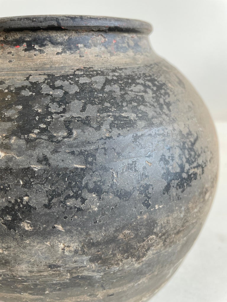 Vintage Matte Oil Pottery Decorative Pot For Sale at 1stDibs