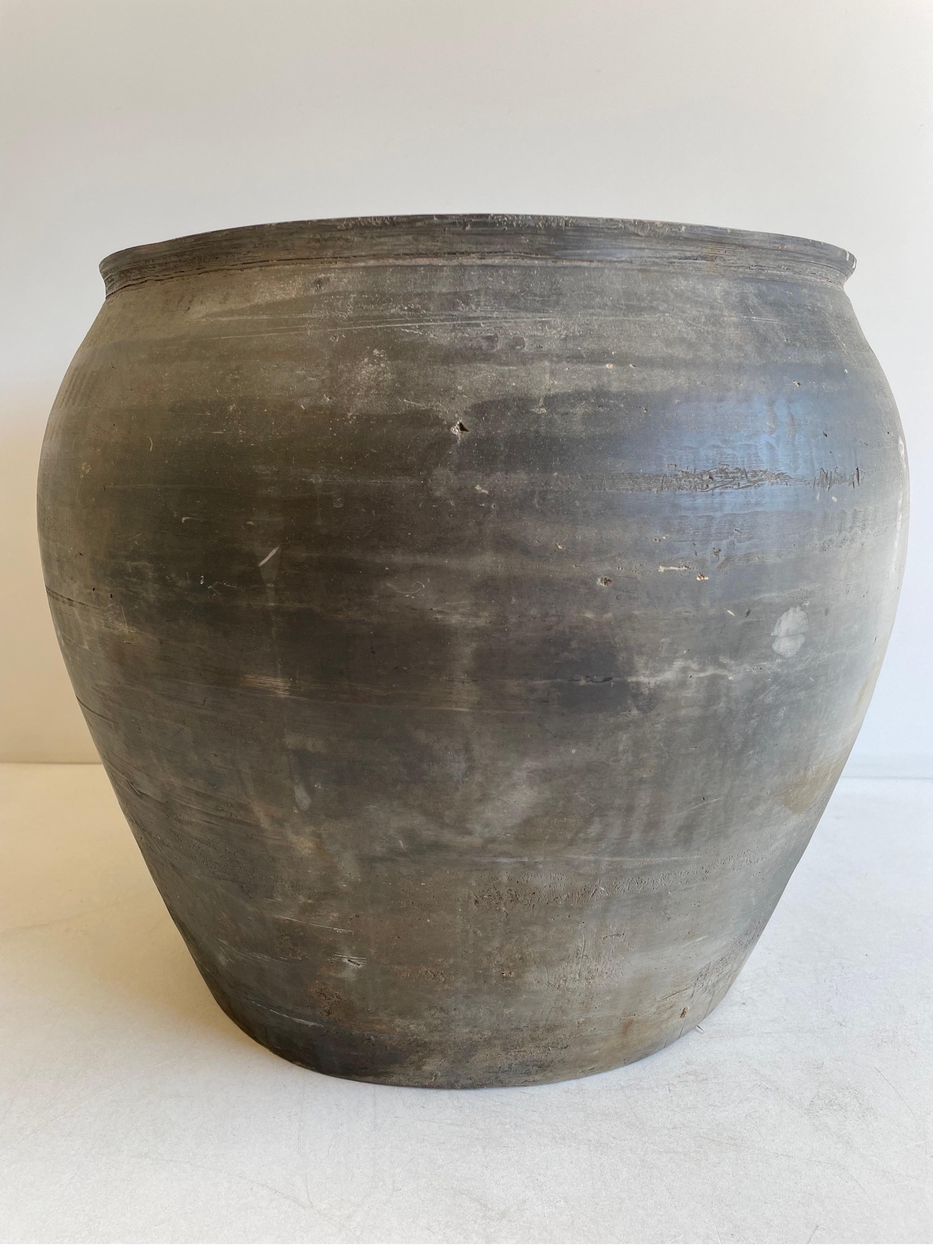 Vintage Matte Oil Pottery Large Decorative Pot at 1stDibs