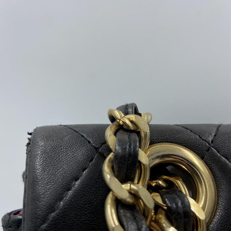 Vintage Maxi jumbo CHANEL FlapBag in black Lambskin Leather For Sale at ...