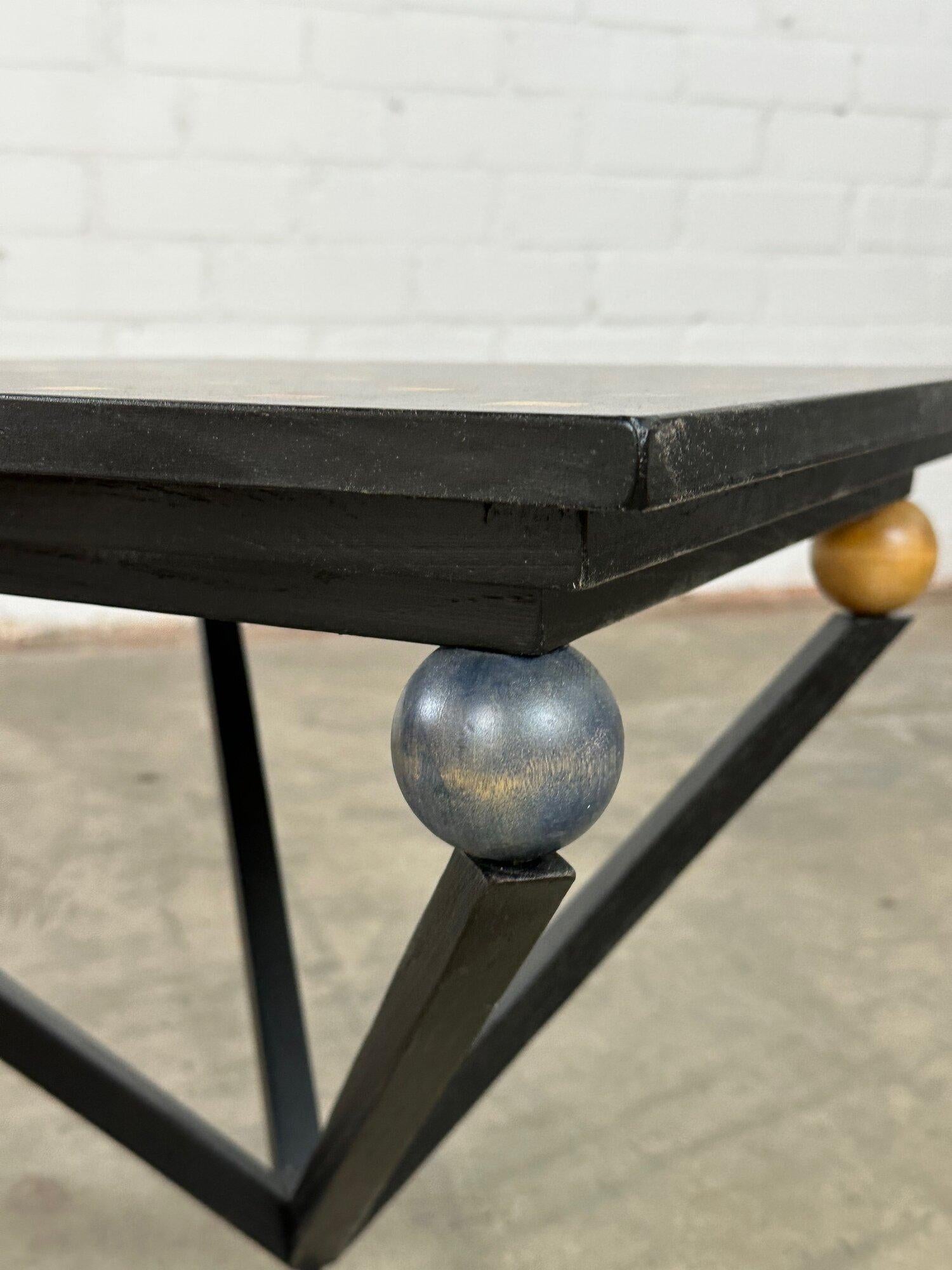Vintage Memphis Style Coffee Table For Sale at 1stDibs
