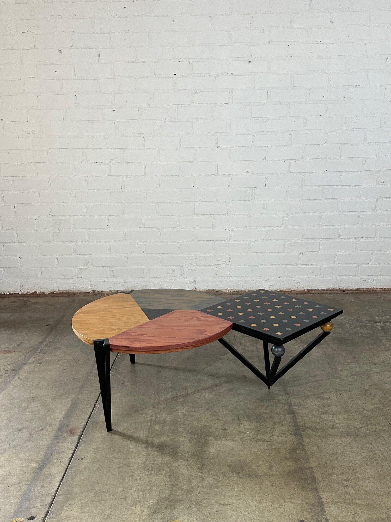 Vintage Memphis Style Coffee Table For Sale at 1stDibs