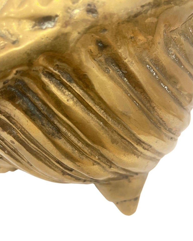 Vintage Midcentury Brass Conch-Shaped Cache Pot For Sale at 1stDibs