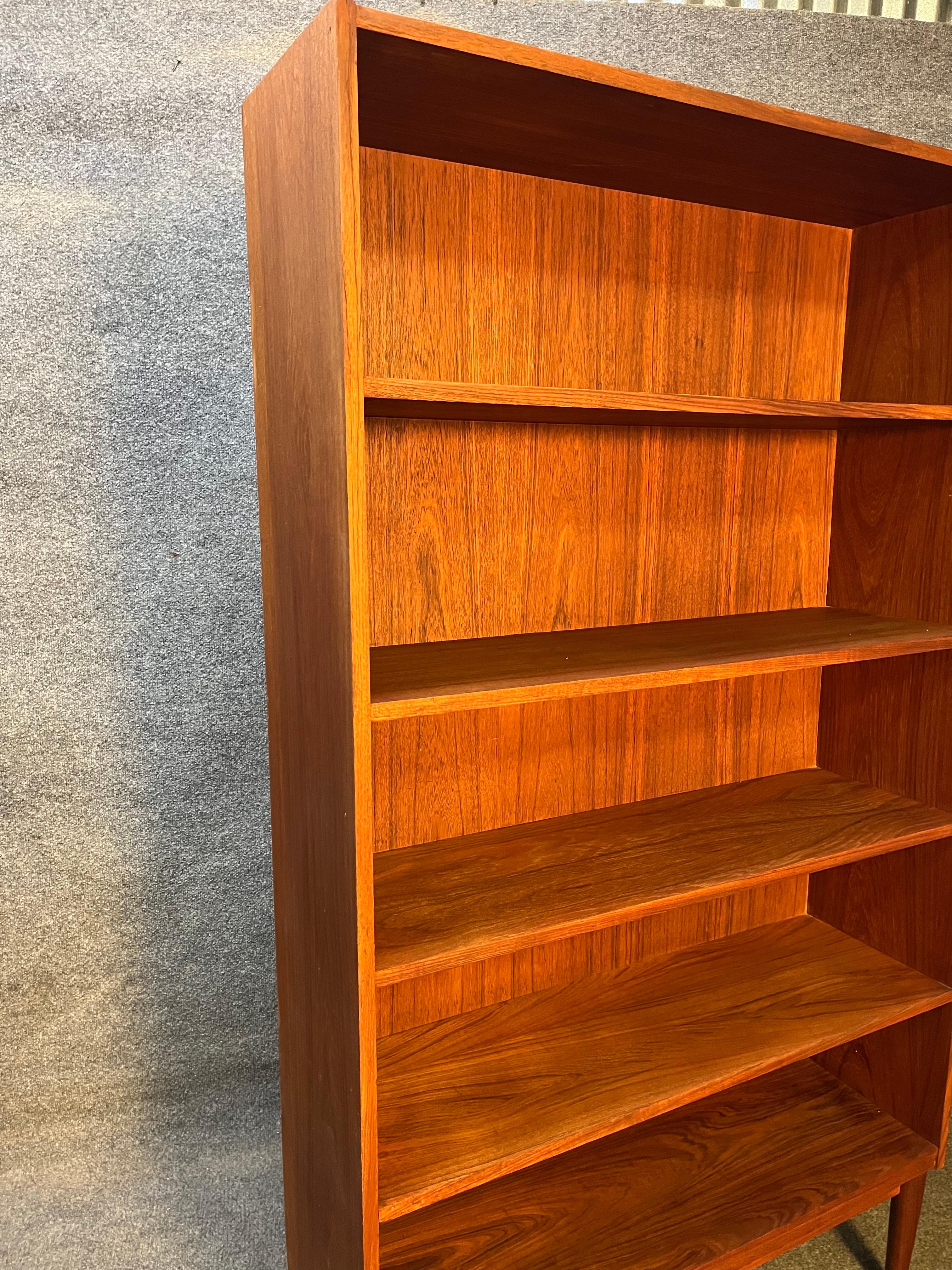 Vintage Mid Century Danish Modern Teak Bookcase at 1stDibs | vintage ...