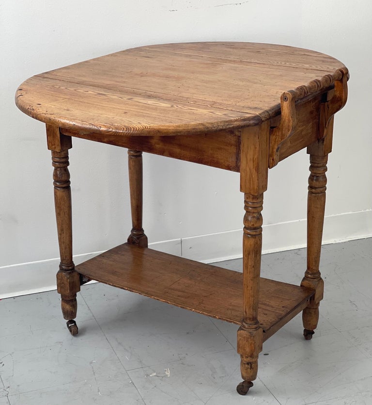 Vintage Mid Century Modern Cart Table For Sale at 1stDibs