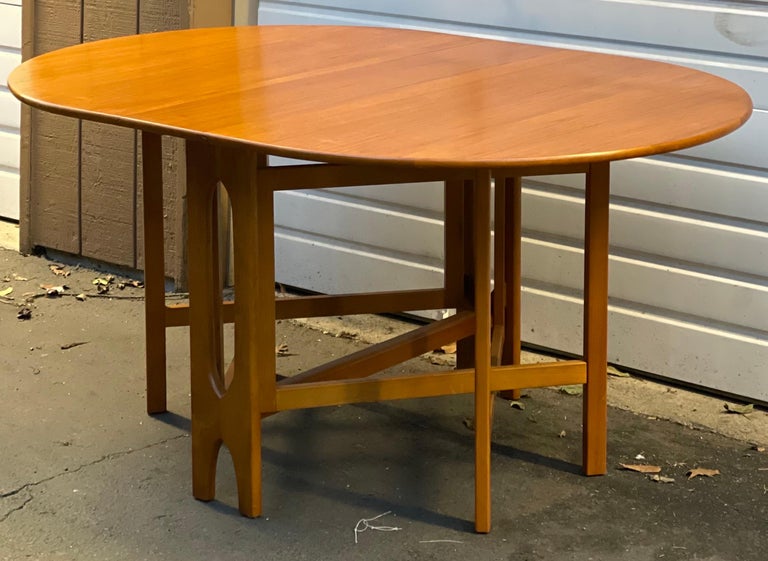 Vintage Mid Century Modern Gate-leg Dining Table, UK Import For Sale at ...