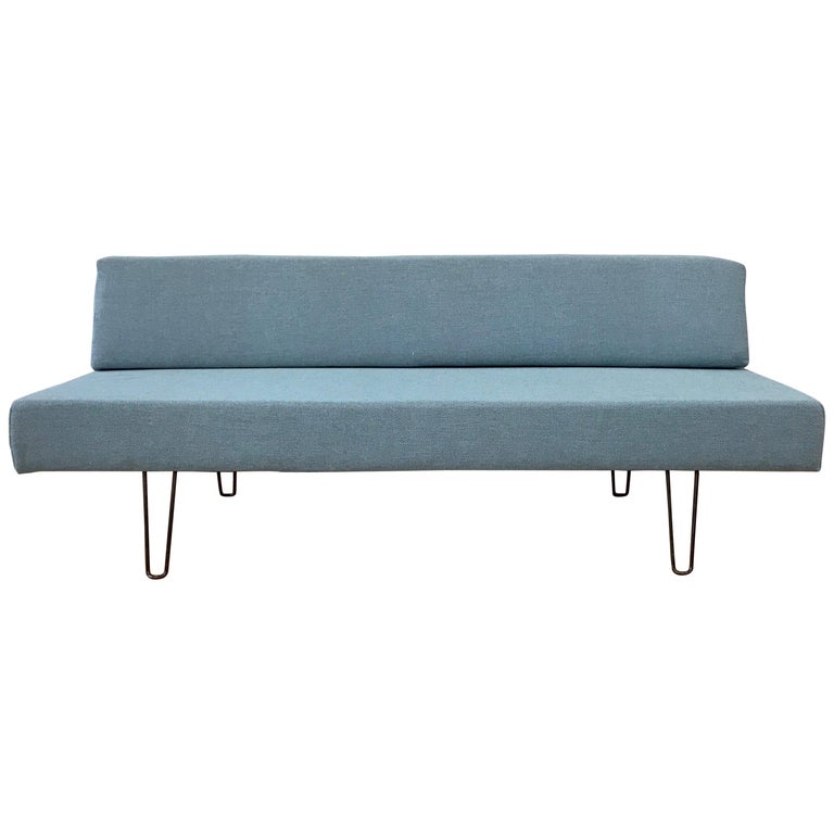 Vintage Mid-Century Modern Hairpin Leg Daybed at 1stDibs