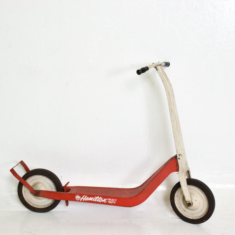Vintage Mid-Century Modern Hamilton Scooter For Sale at 1stDibs