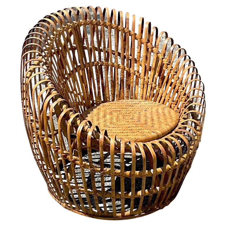 Vintage Mid-Century Modern Italian Slatted Bamboo Pod Chair For Sale at ...