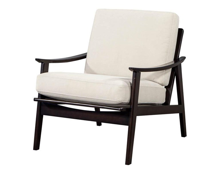 Vintage Mid-Century Modern Lounge Chair at 1stDibs