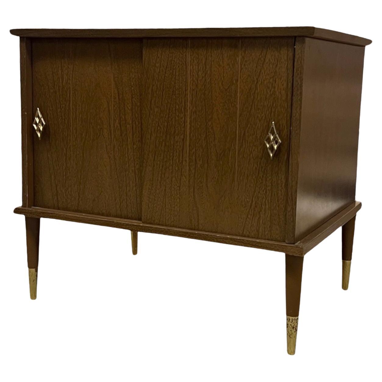 Vintage Record Cabinets - 98 For Sale on 1stDibs | mid century record ...