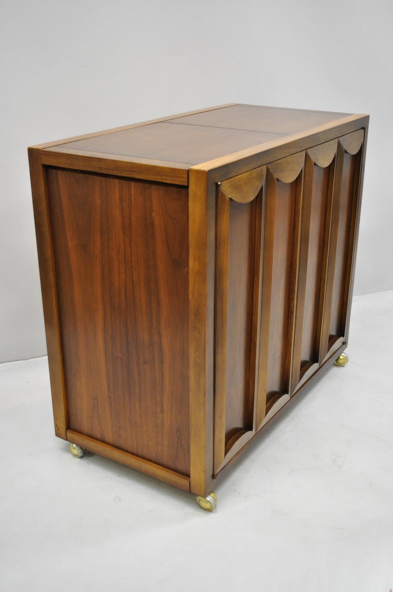 Vintage Mid-Century Modern Sculptural Walnut Rolling Bar Cart Server ...