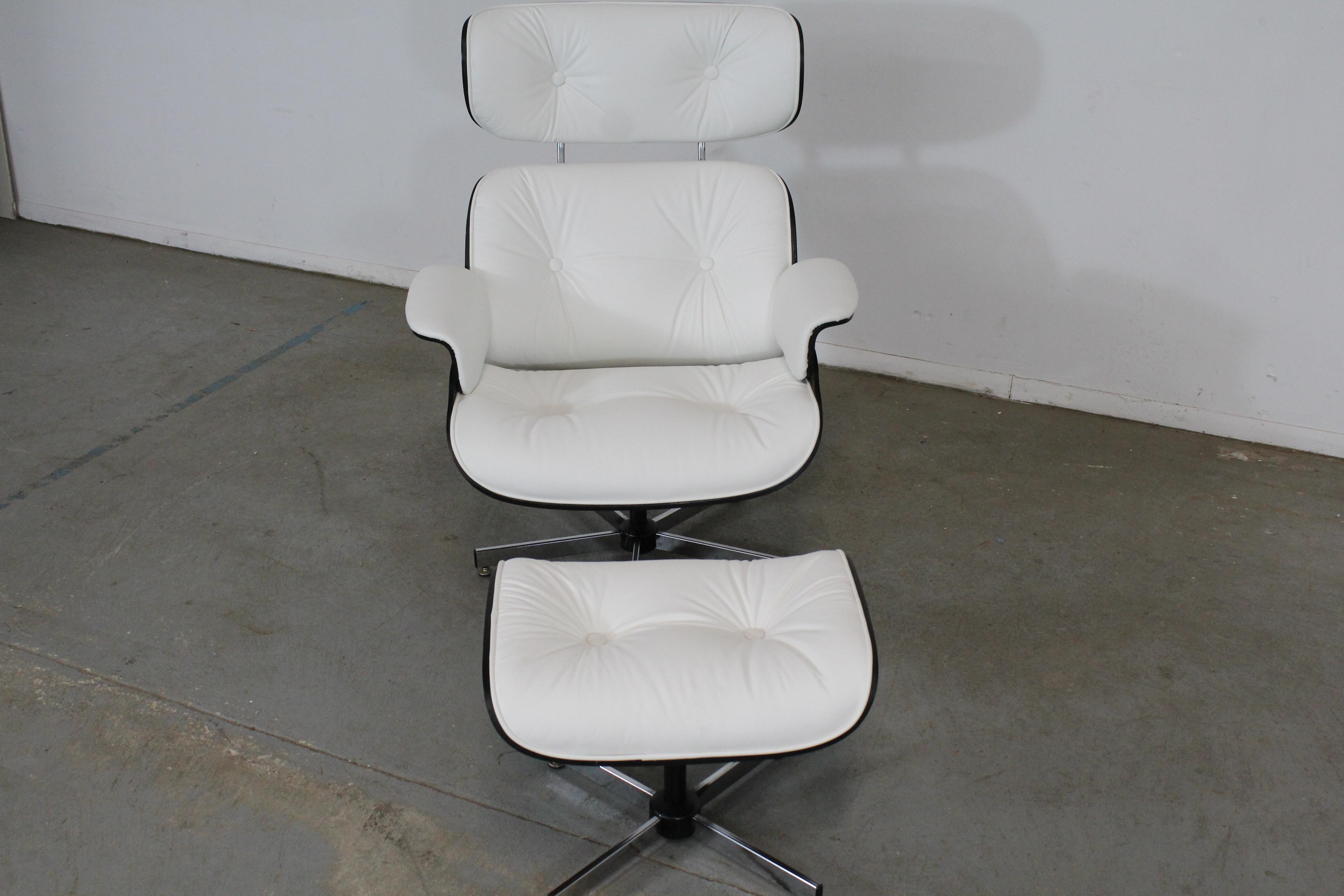 Mid-Century Modern Selig Leather Lounge Chair and Ottoman For Sale at ...