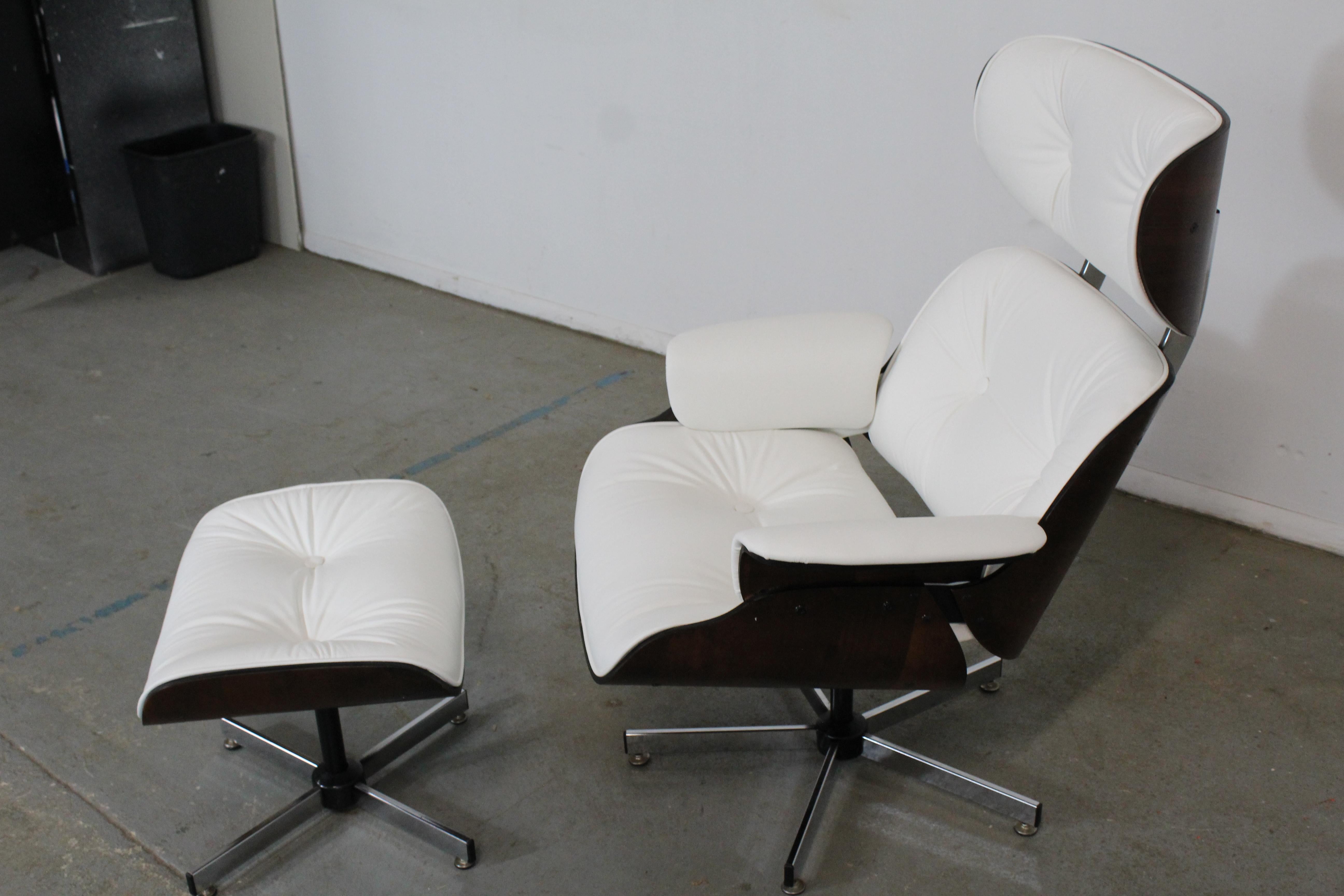 Mid-Century Modern Selig Leather Lounge Chair and Ottoman For Sale at ...