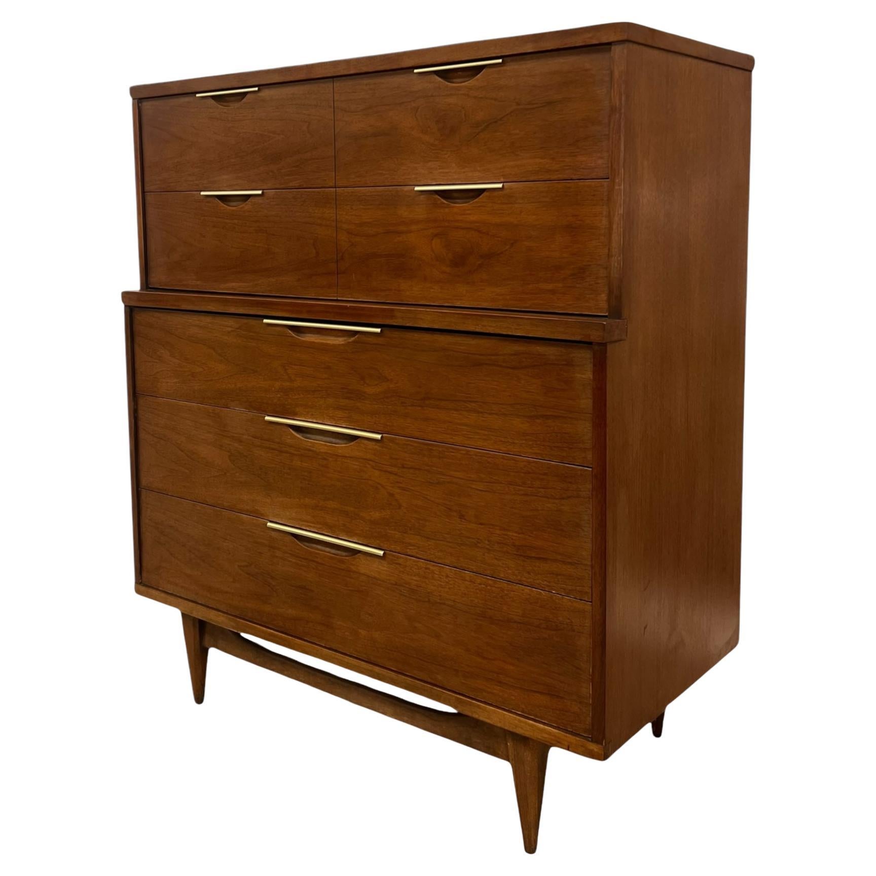 Vintage Mid Century Modern Solid Walnut 4-Drawer and 9-Drawer Dresser ...