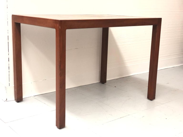 Vintage Mid-Century Modern Table Stand For Sale at 1stDibs