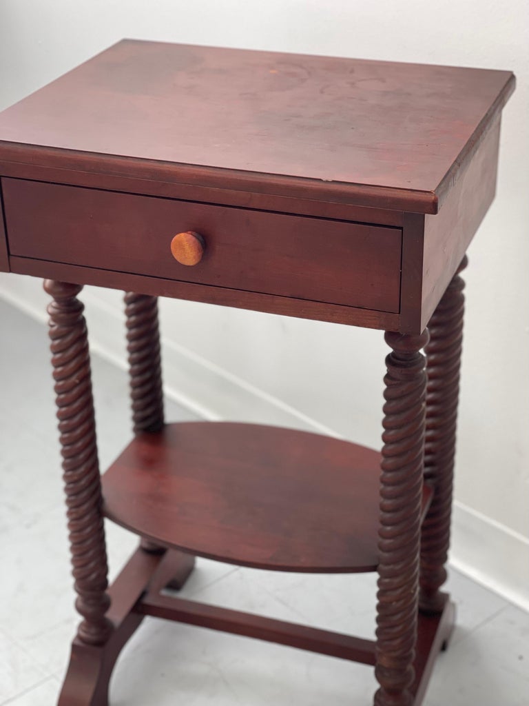 Vintage Mid-Century Modern Table Stand For Sale at 1stDibs
