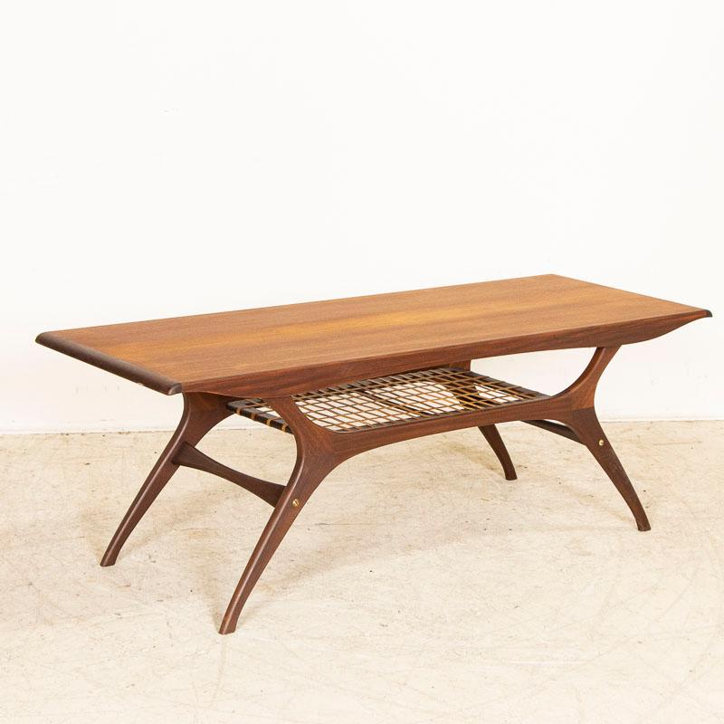 Vintage Mid-Century Modern Teak Coffee Table With Shelf at 1stDibs