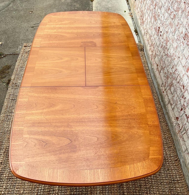 Vintage Mid-Century Modern Teak Dining Table by McIntosh at 1stDibs