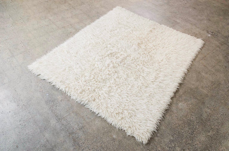 Vintage Midcentury Natural Wool Shag Floor Rug, 1970s For Sale at 1stdibs