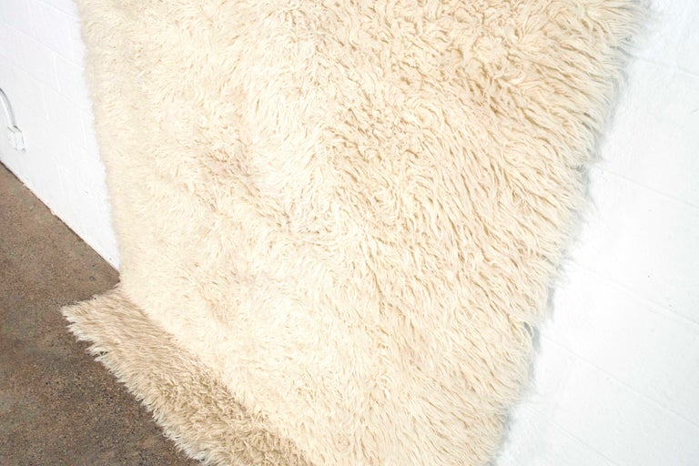 Vintage Midcentury Natural Wool Shag Floor Rug, 1970s For Sale at 1stDibs