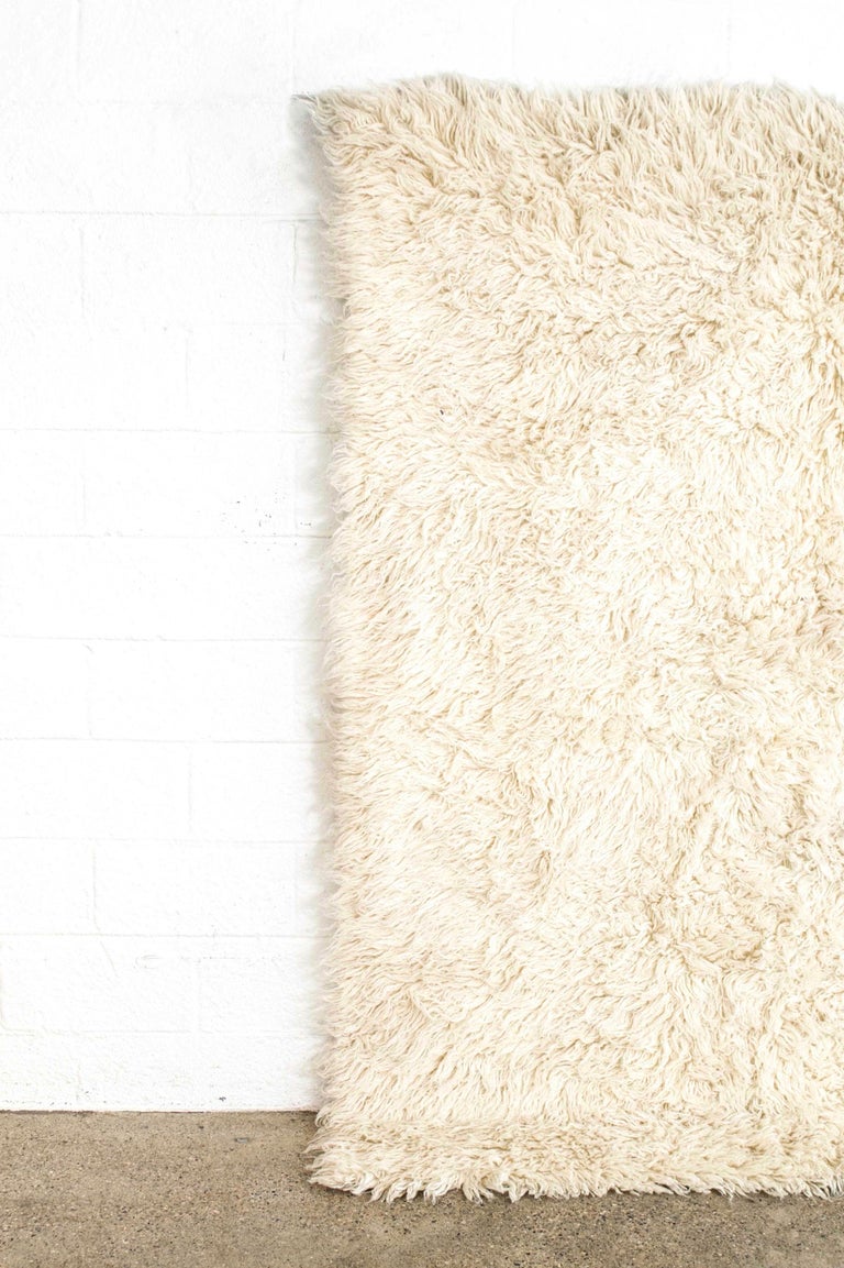 Vintage Midcentury Natural Wool Shag Floor Rug, 1970s For Sale at 1stDibs