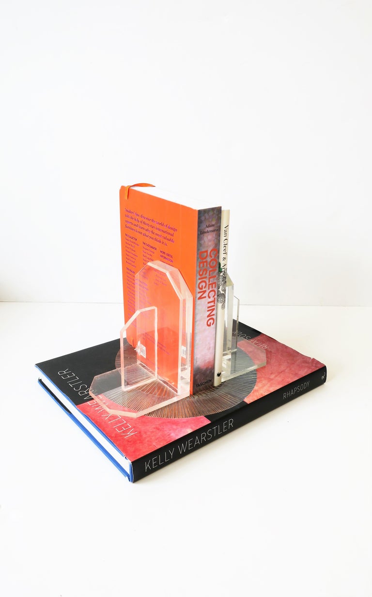 Vintage Modern Acrylic Bookends, Pair For Sale at 1stDibs