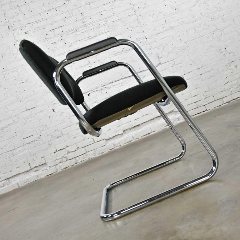 Vintage Modern Black and Chrome Cantilever Chair by United Chair Co ...