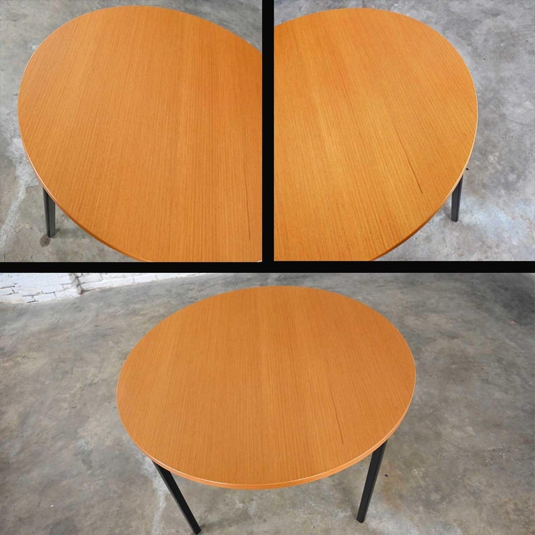 Herman Miller Natural Oak Round Everywhere Table by Dan Grabowski For ...