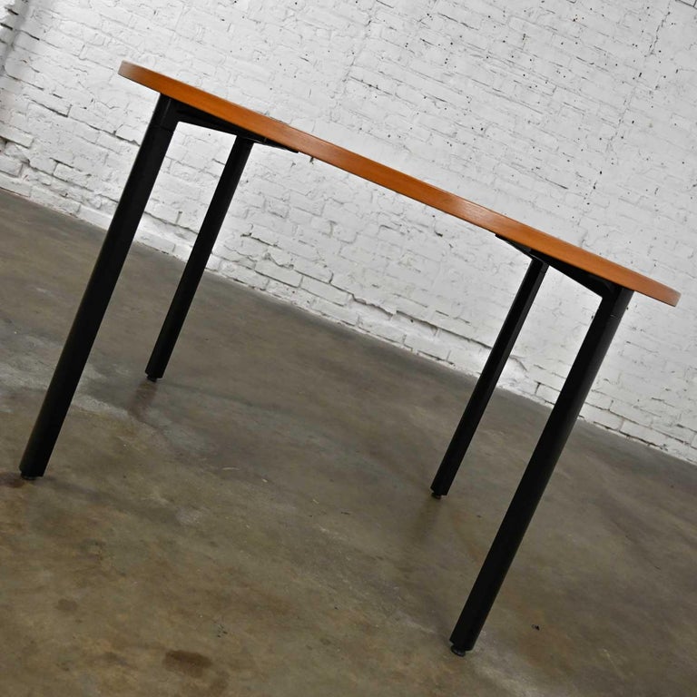 Herman Miller Natural Oak Round Everywhere Table by Dan Grabowski For ...