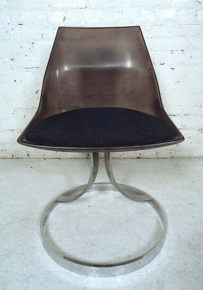 Vintage Modern Italian Lucite Chair For Sale at 1stDibs