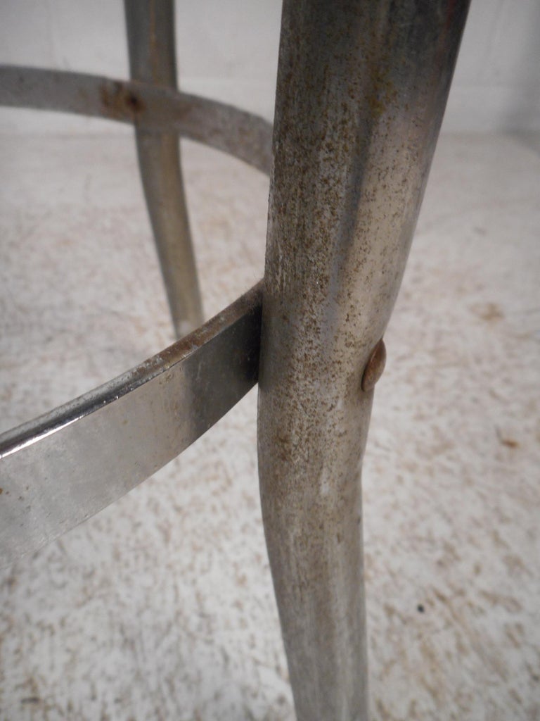 Vintage Modern Metal Stools, Set of 3 For Sale at 1stDibs