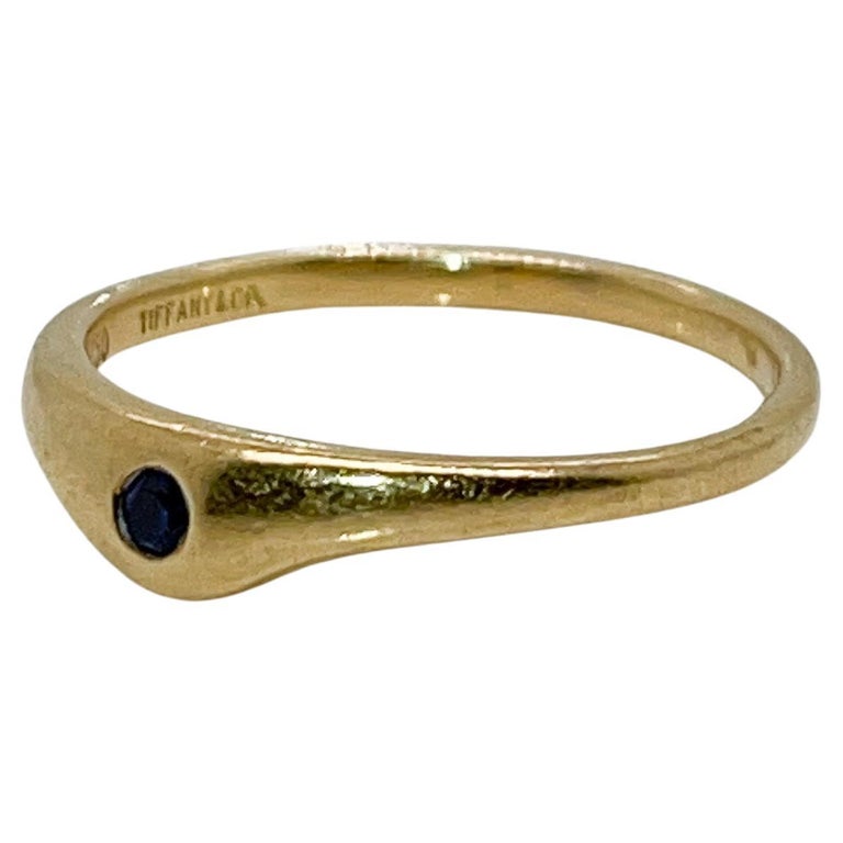 Vintage Modern Tiffany and Co. 18 Karat Gold and Sapphire Ring For Sale ...