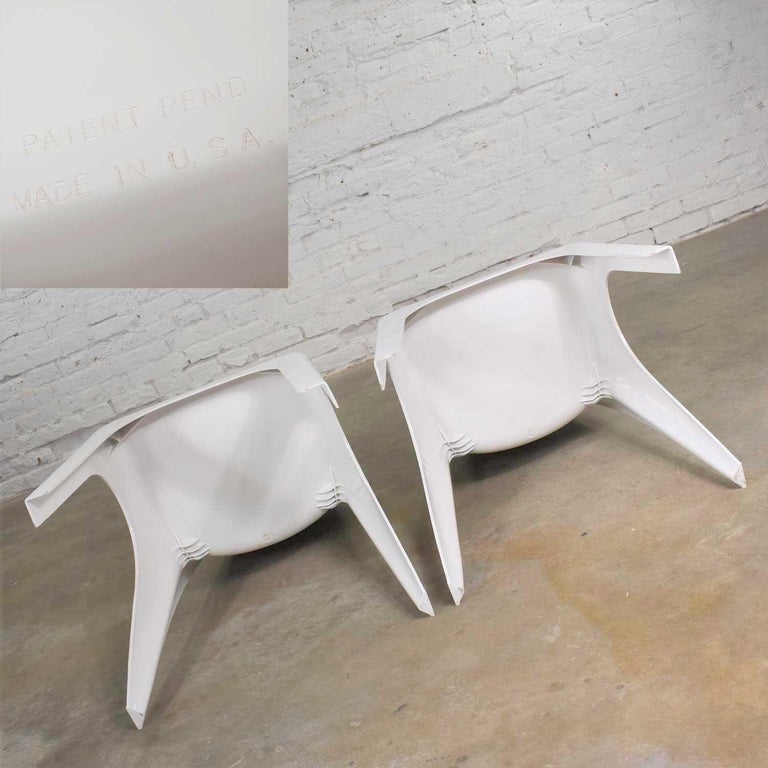 Vintage Modern White Molded Plastic Chairs Style of Kartell 4850 by ...