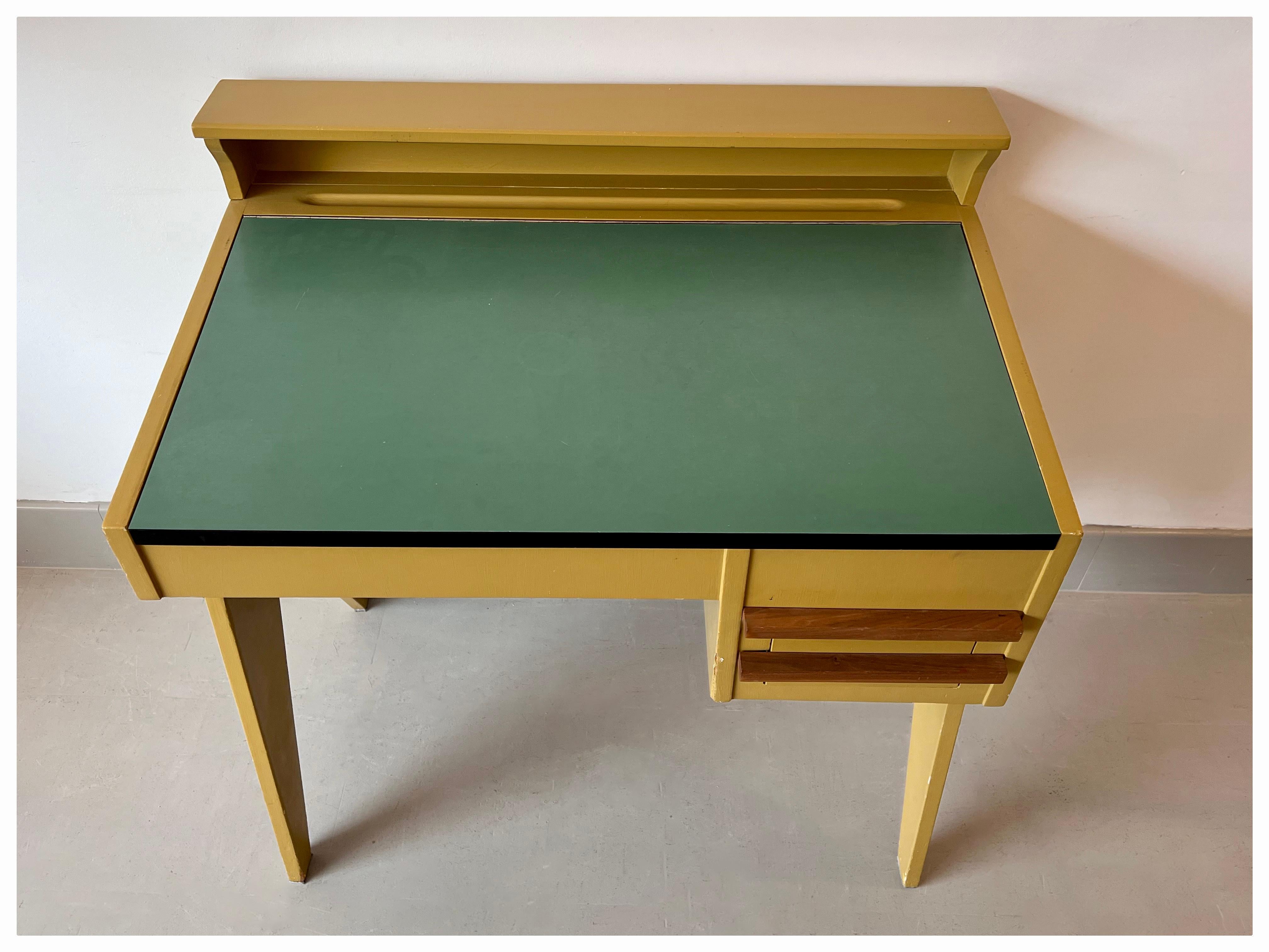 Vintage modernist desk For Sale at 1stDibs