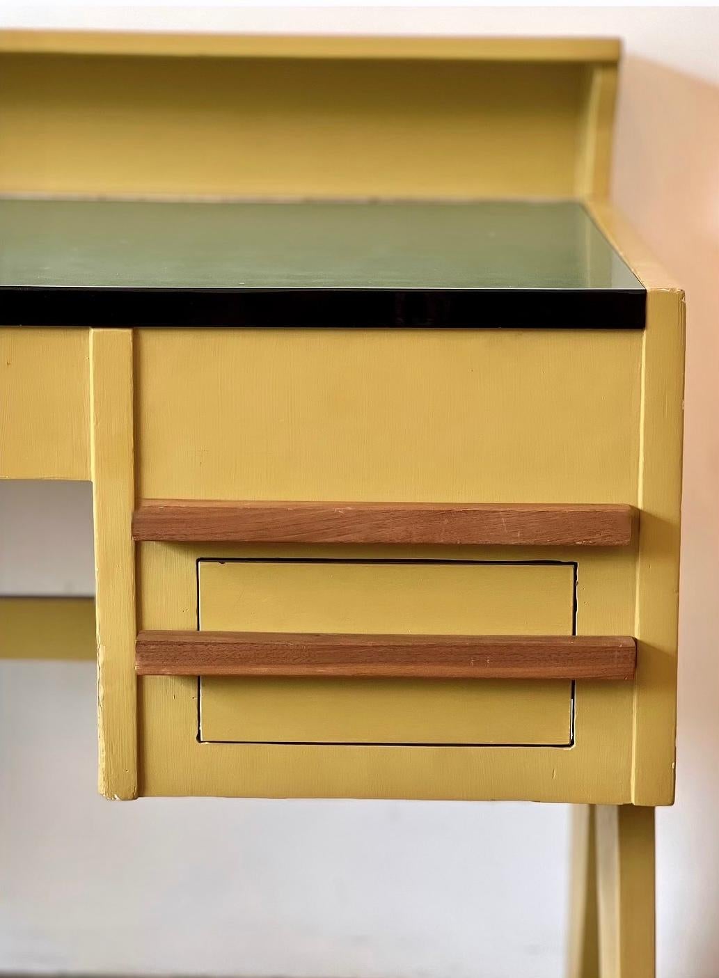 Vintage modernist desk For Sale at 1stDibs