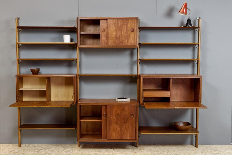 Vintage Modular Wall Unit in Teak by William Watting, 1960s at 1stDibs