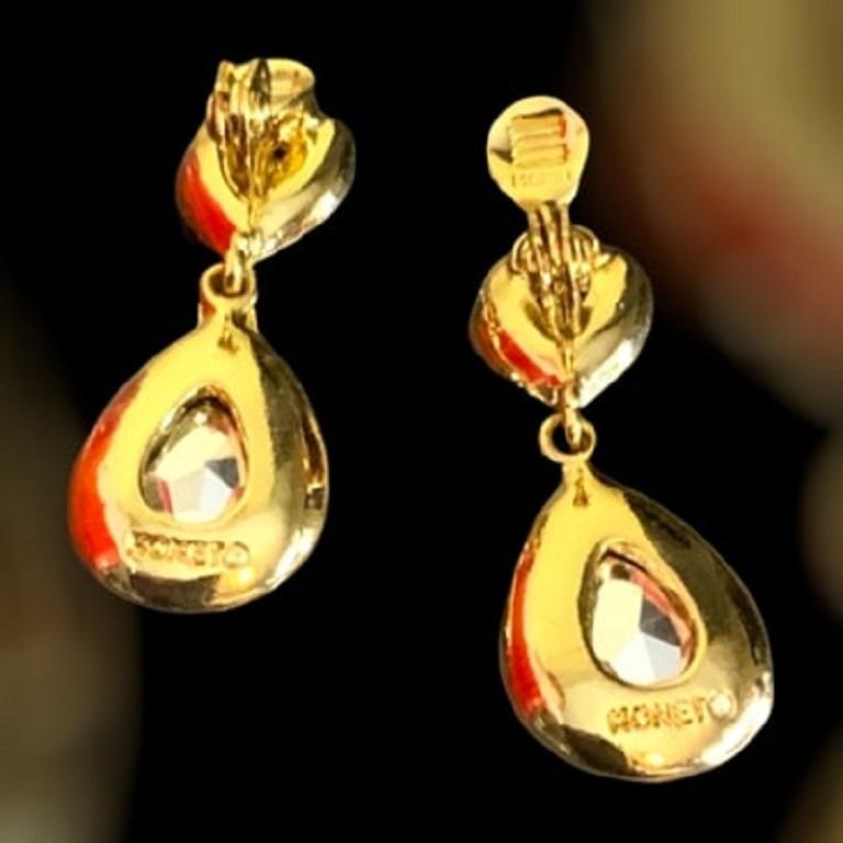 Vintage MONET earrings and pendant set For Sale at 1stDibs