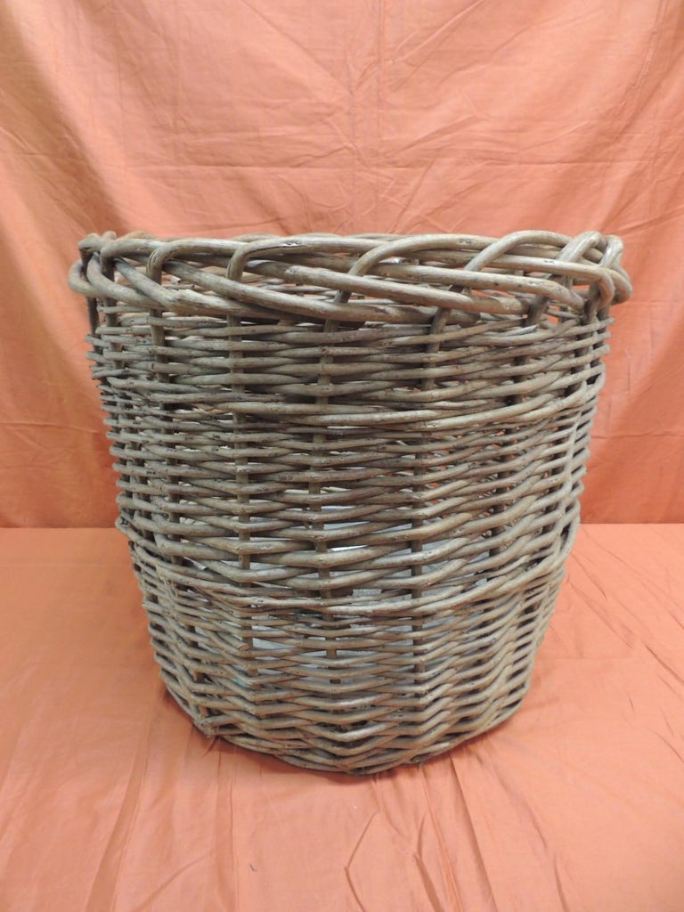 Vintage Monumental Round Willow Planter/Basket at 1stDibs