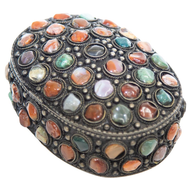 Vintage Moorish Sajai Box Inlaid with Agate Stones For Sale at 1stDibs