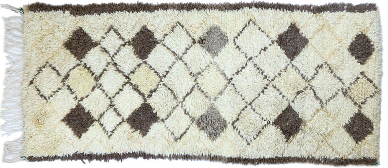 Vintage Moroccan Azilal Rug, Neutral Berber Moroccan Rug with Neutral ...