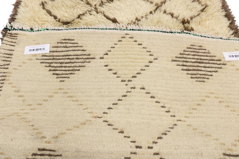 Vintage Moroccan Azilal Rug, Neutral Berber Moroccan Rug with Neutral ...