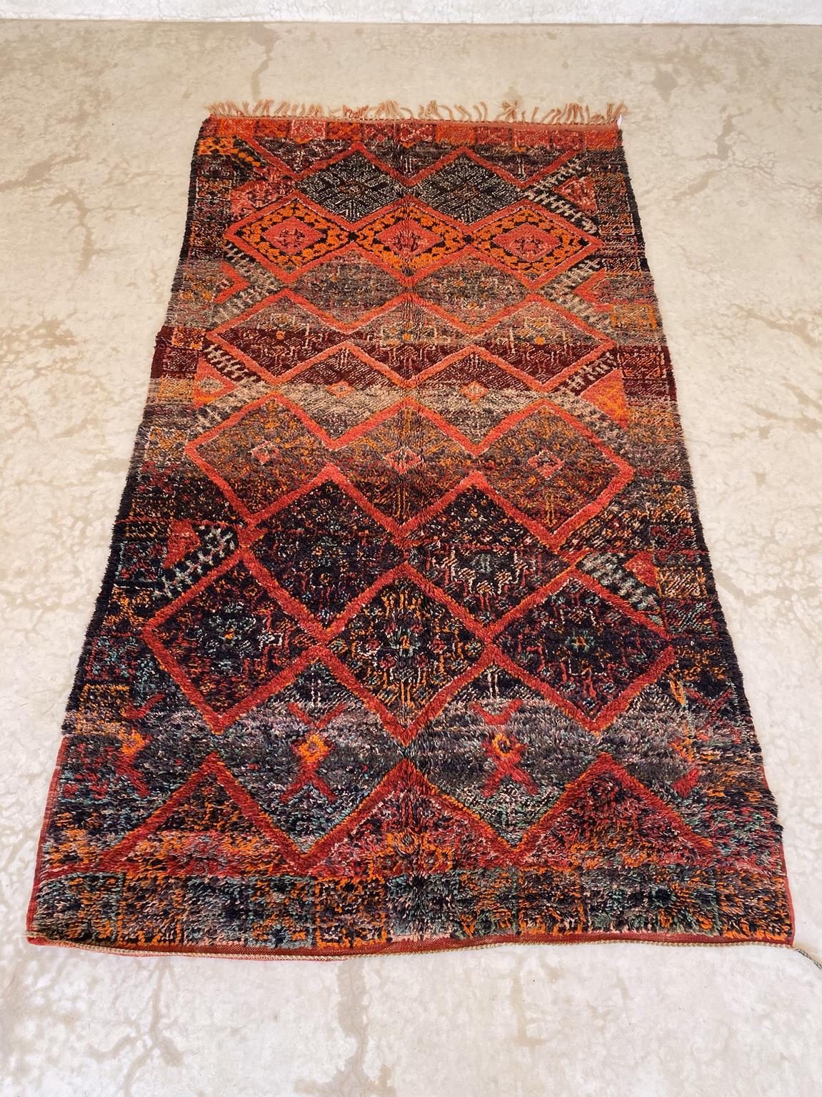 Vintage Moroccan Beni Mguild rug - Black/red - 6x10.8feet / 183x331cm ...