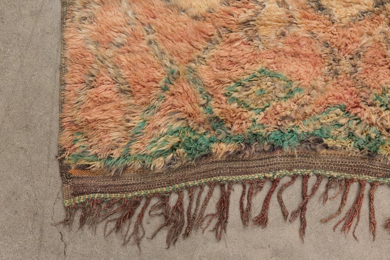 Vintage Moroccan Boujad Rug - Blush, Bohemian For Sale at 1stDibs