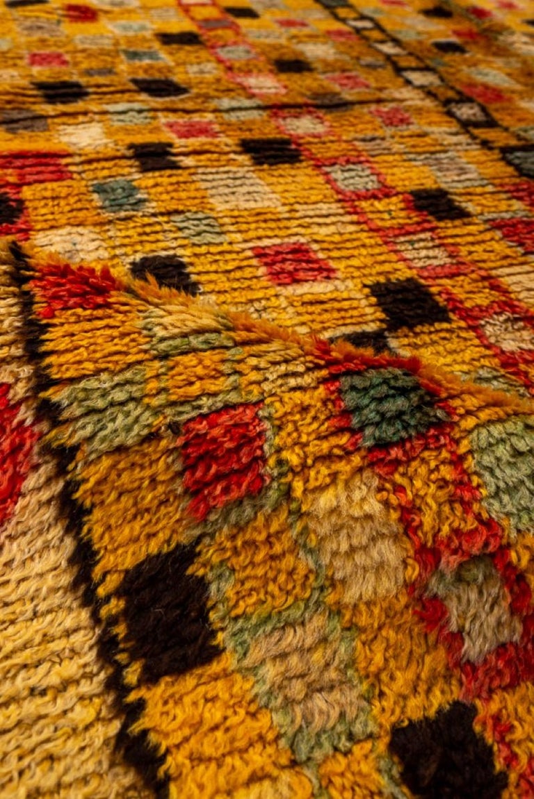 Vintage Moroccan Design Rug For Sale at 1stDibs
