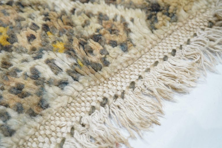 Vintage Morrocan Rug For Sale at 1stDibs